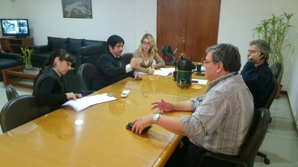 Reunión sobre interferencia en comunicaciones del Silvio Pettirossi ...