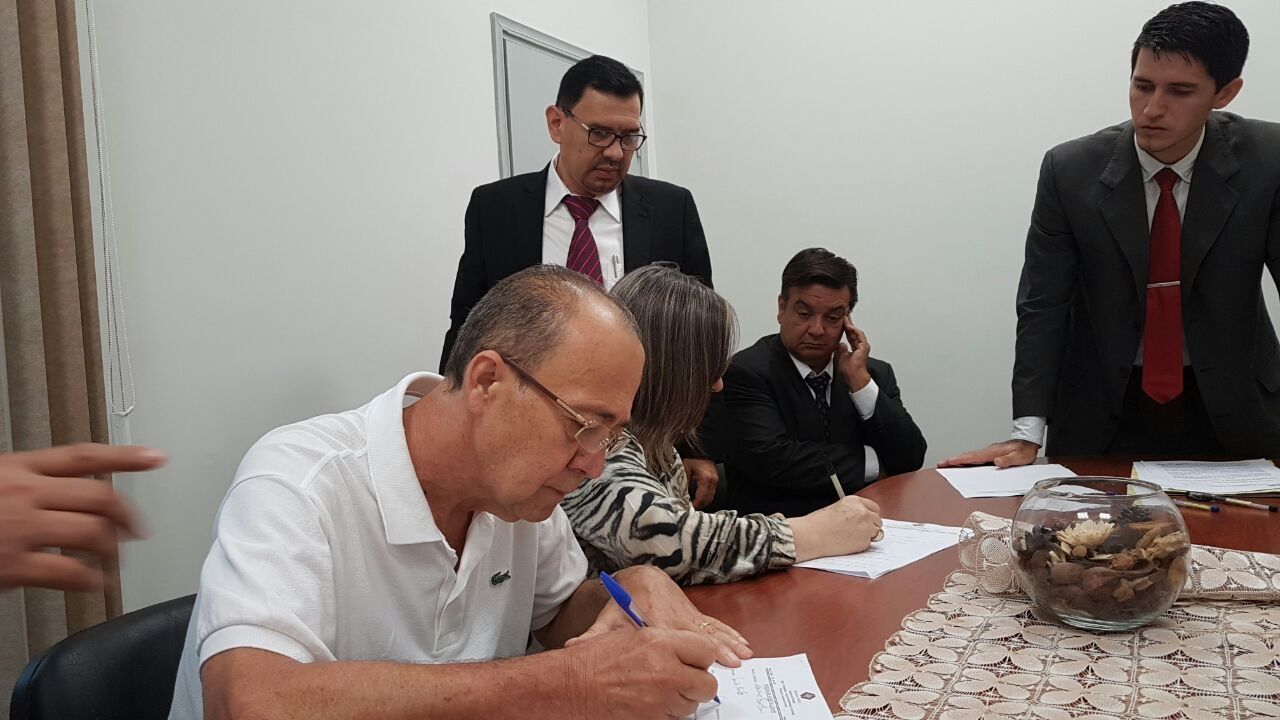 Investigan documentos de Nélida Chávez - Nacionales - ABC Color