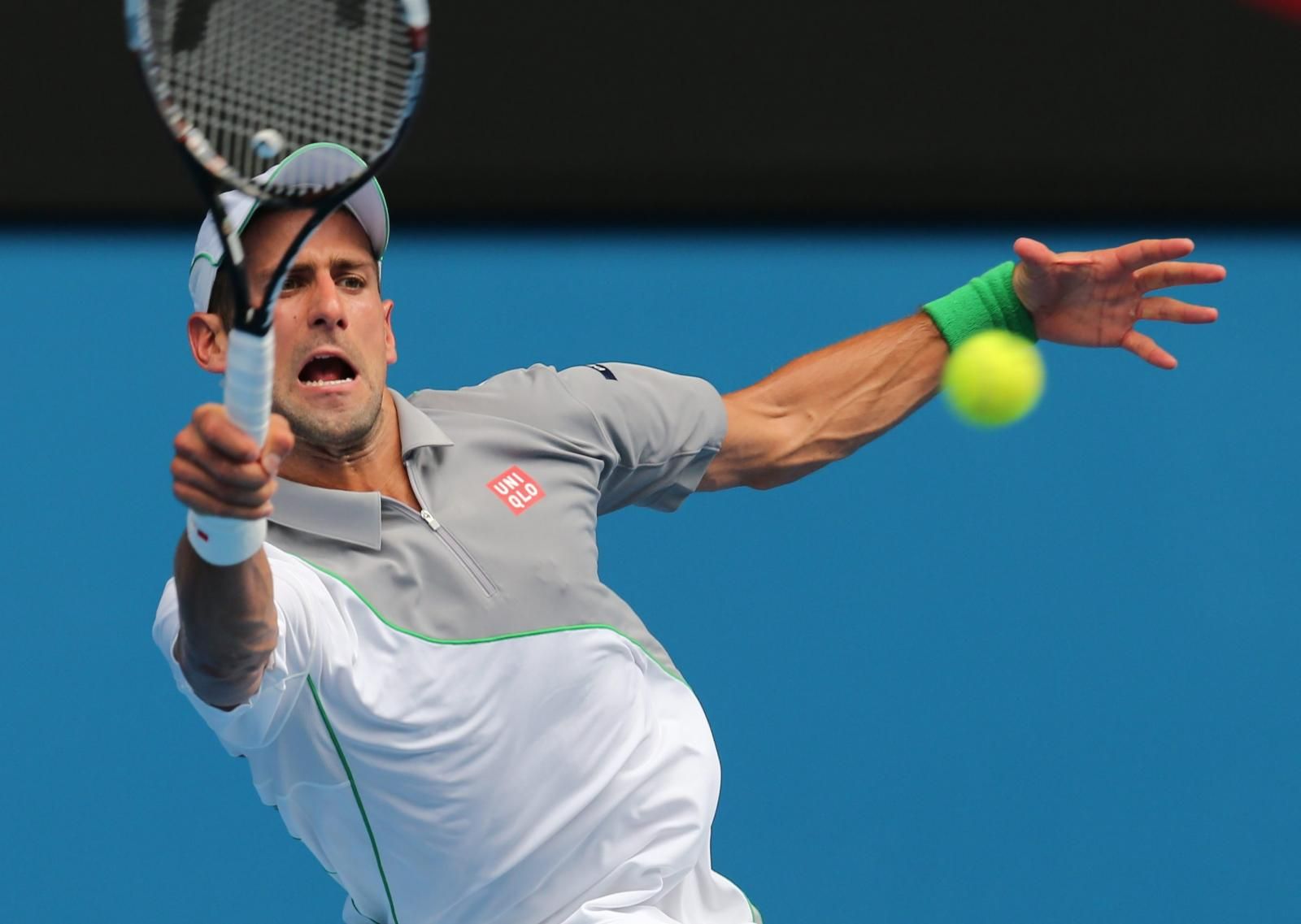 Nole arrasa con Mayer - Tenis - ABC Color