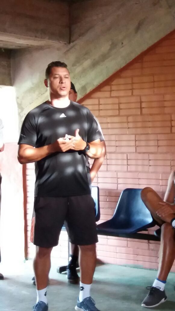 Marcos Tiozzo, nuevo DT del “24” - Fútbol - ABC Color