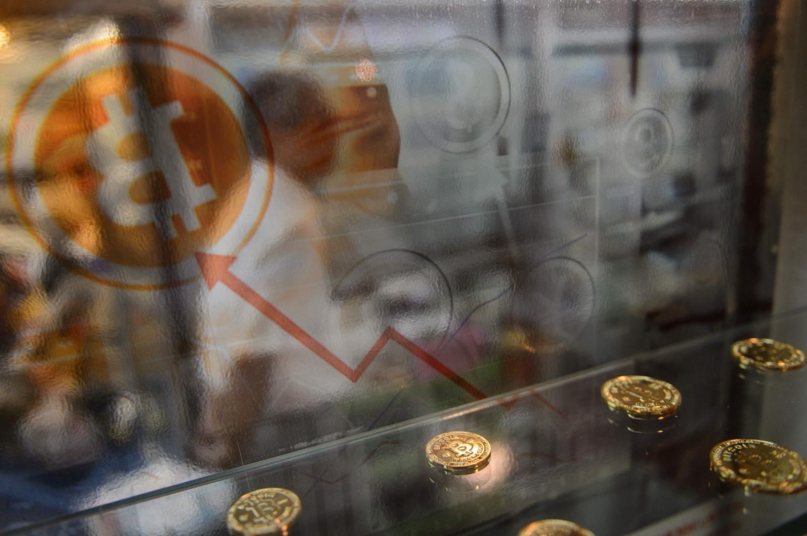 El bitcoin, una moneda virtual - Ciencia - ABC Color
