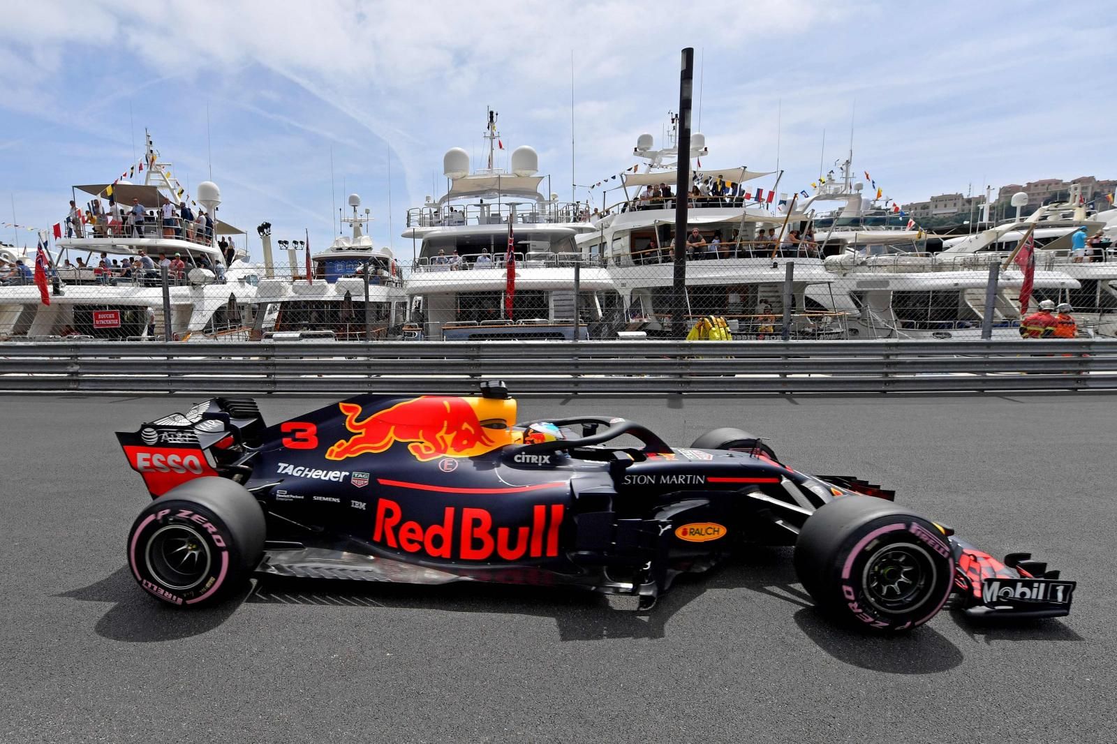 Red Bull apunta hacia la 'pole position' - Automovilismo - ABC Color