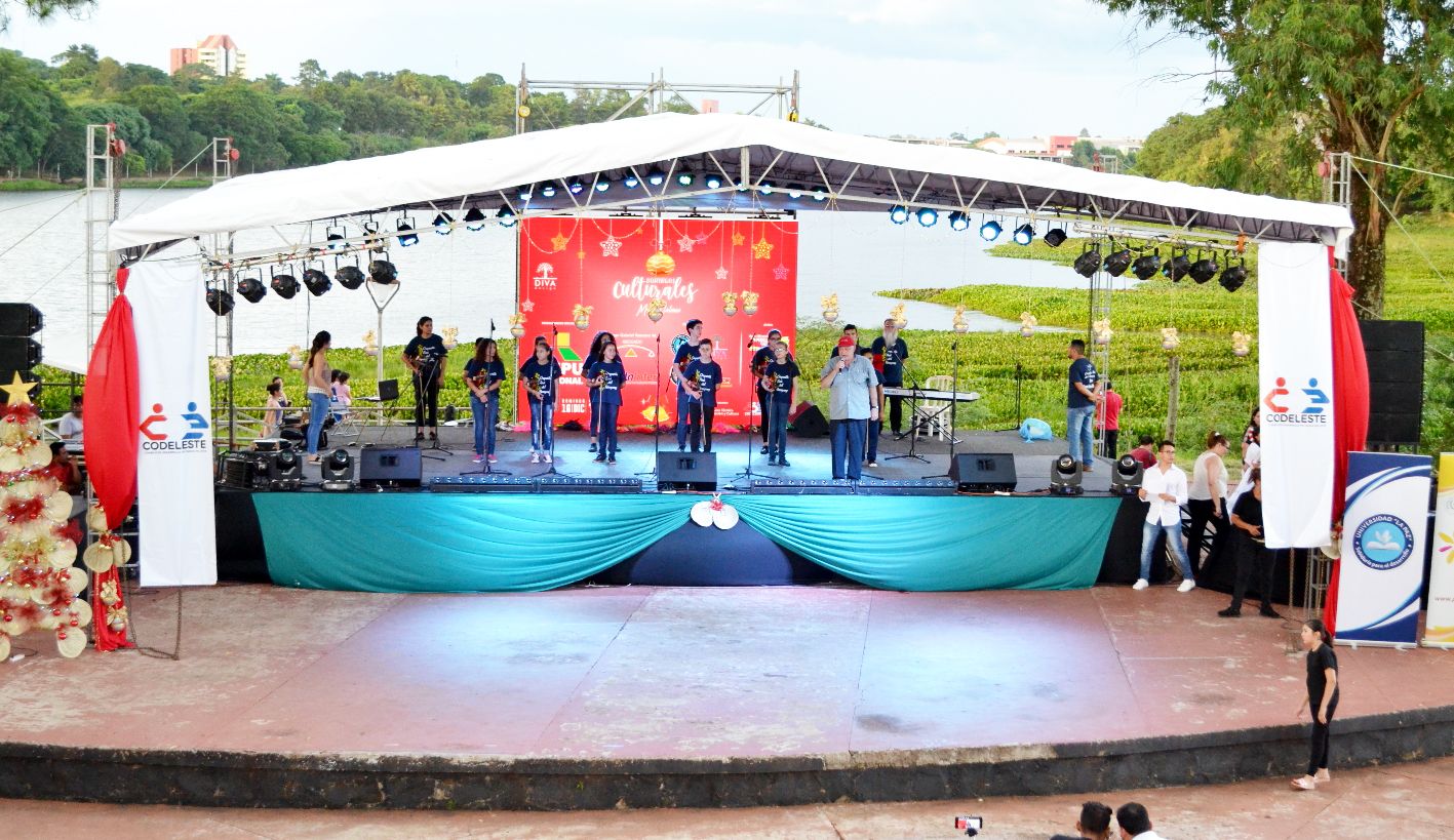 Homenaje a Maneco Galeano - 3 Fronteras - ABC Color