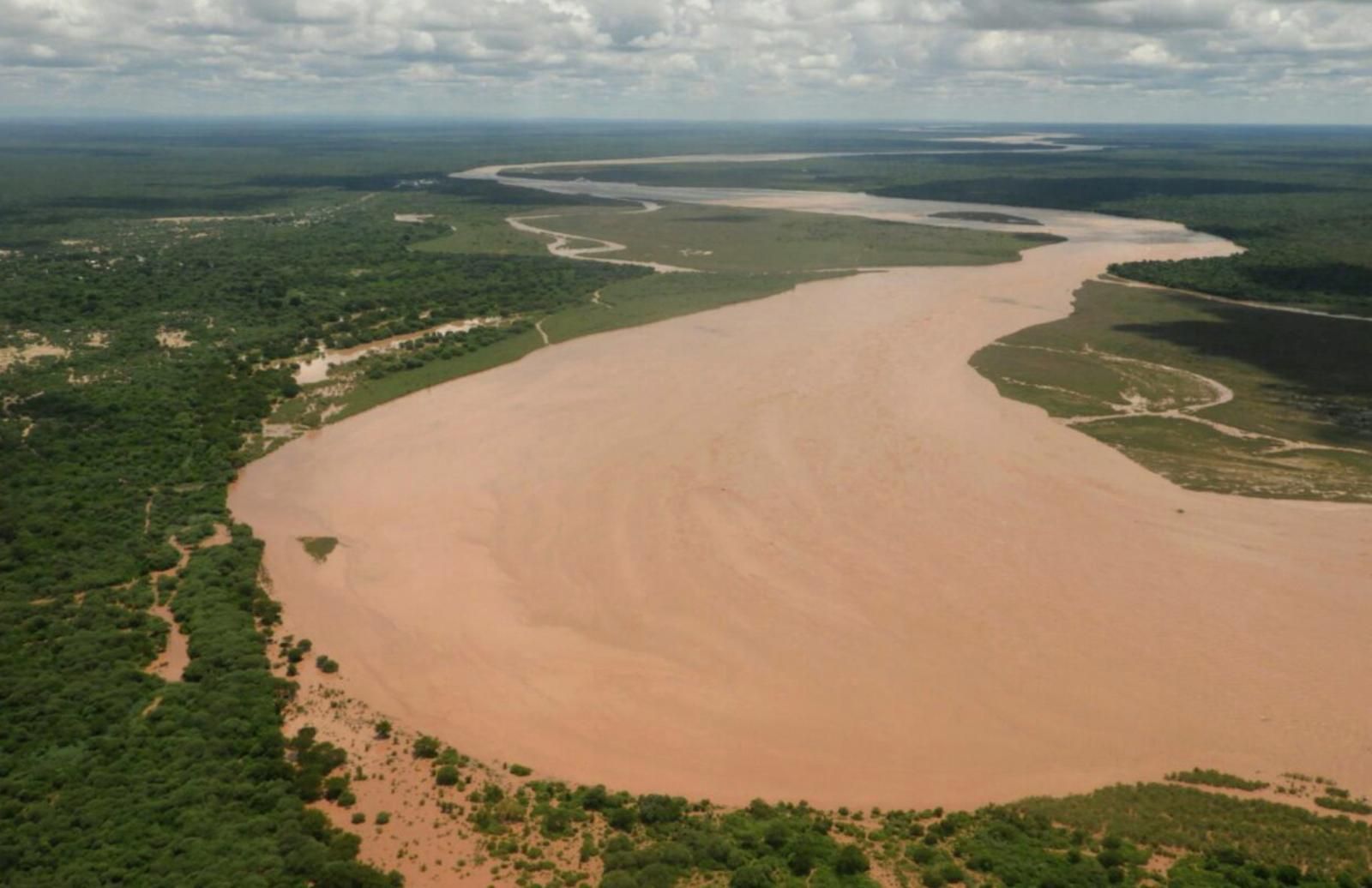 Pilcomayo supera los 6 metros en Pozo Hondo - Economía - ABC Color