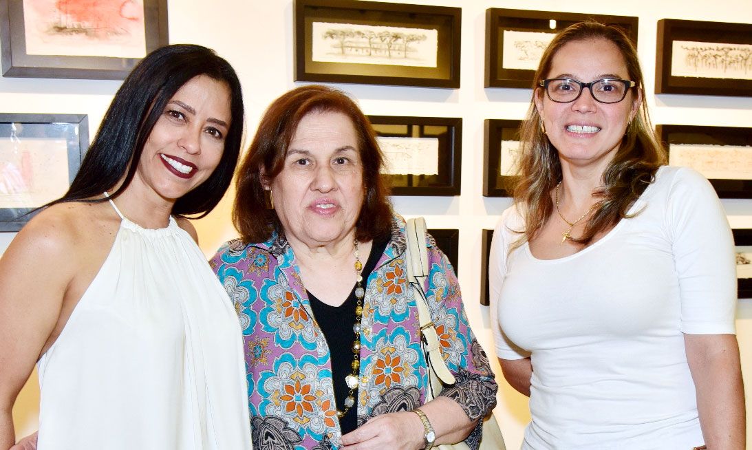 Muestra “Poesía Visual” de Toni Roberto - Sociales - ABC Color