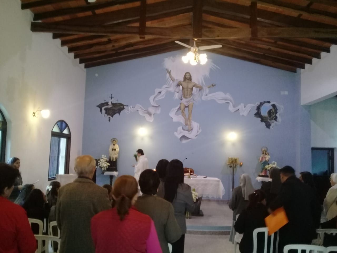 Inauguran capilla con imponente imagen de Jesucristo - Nacionales - ABC ...