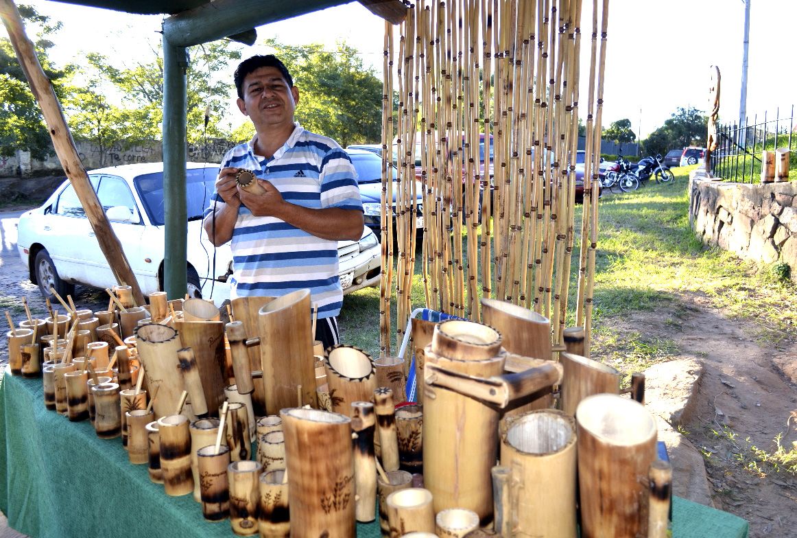 Artesanos exponen sus obras en Tobatí - Centinela - ABC Color