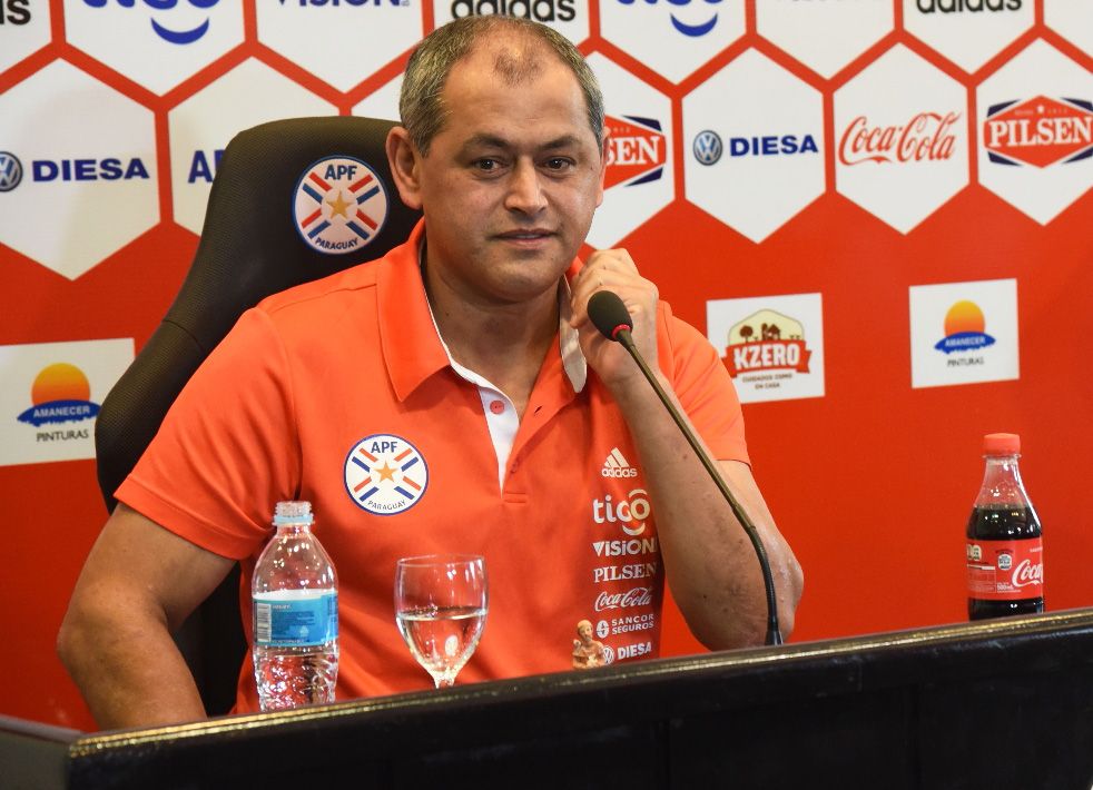 “Chiqui” convoca a Rolón por Verón - Deportes - ABC Color