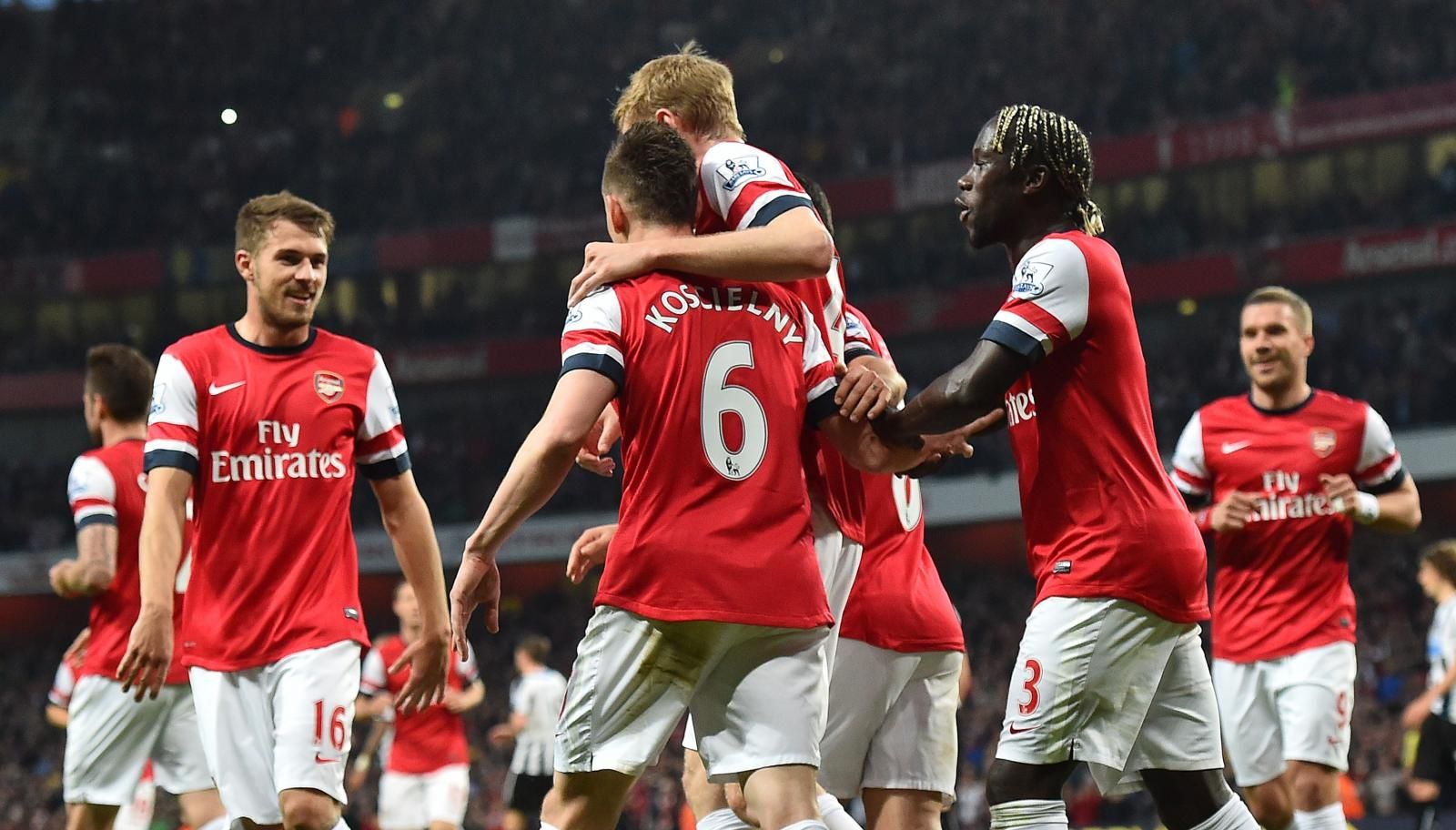 Arsenal se acerca a la “Champions” - Fútbol - ABC Color