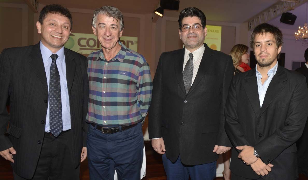 Comfar presentó Angripas Plus Día y Noche - Sociales - ABC Color