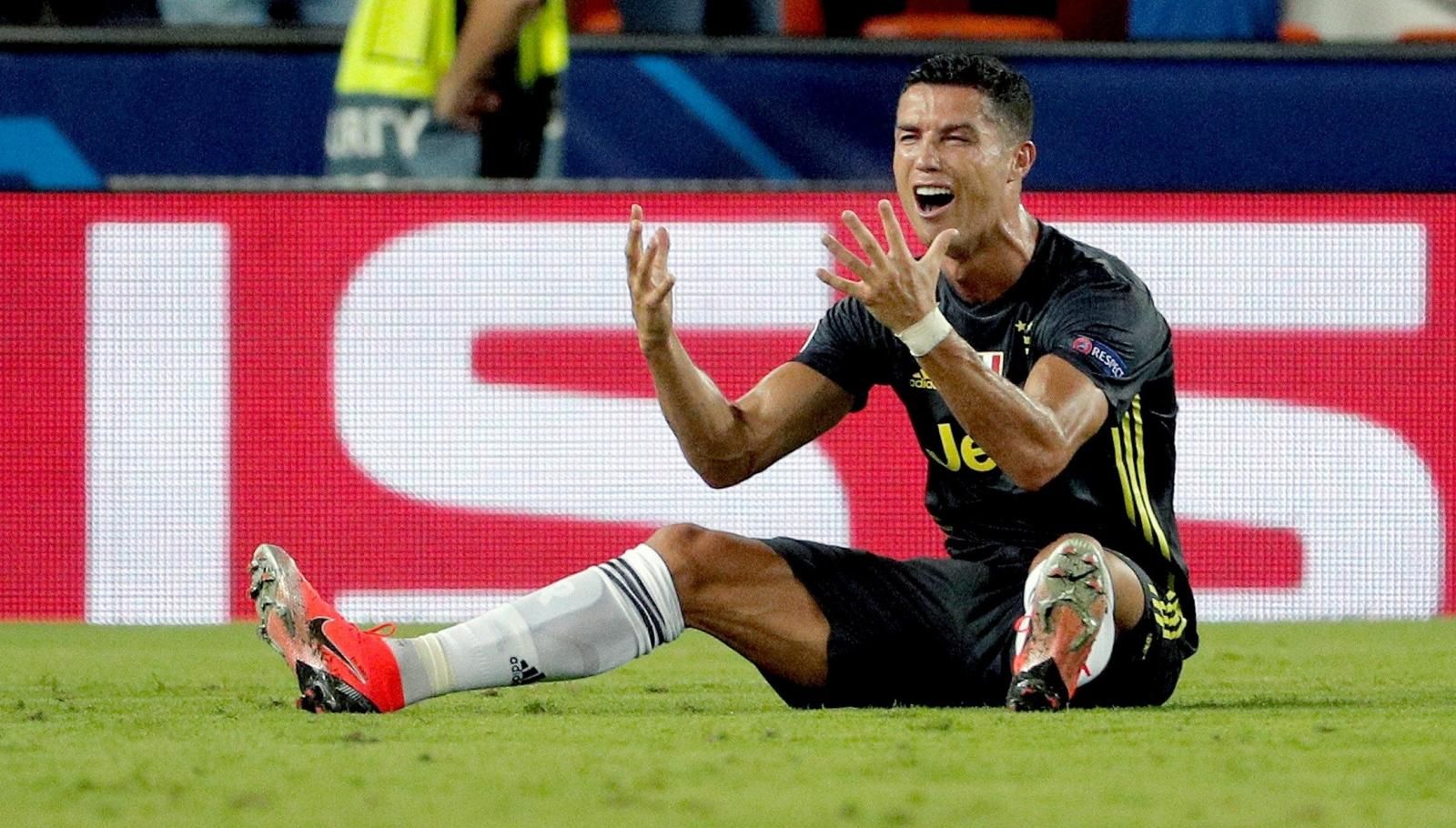 CR7 fue expulsado en el debut - Fútbol - ABC Color