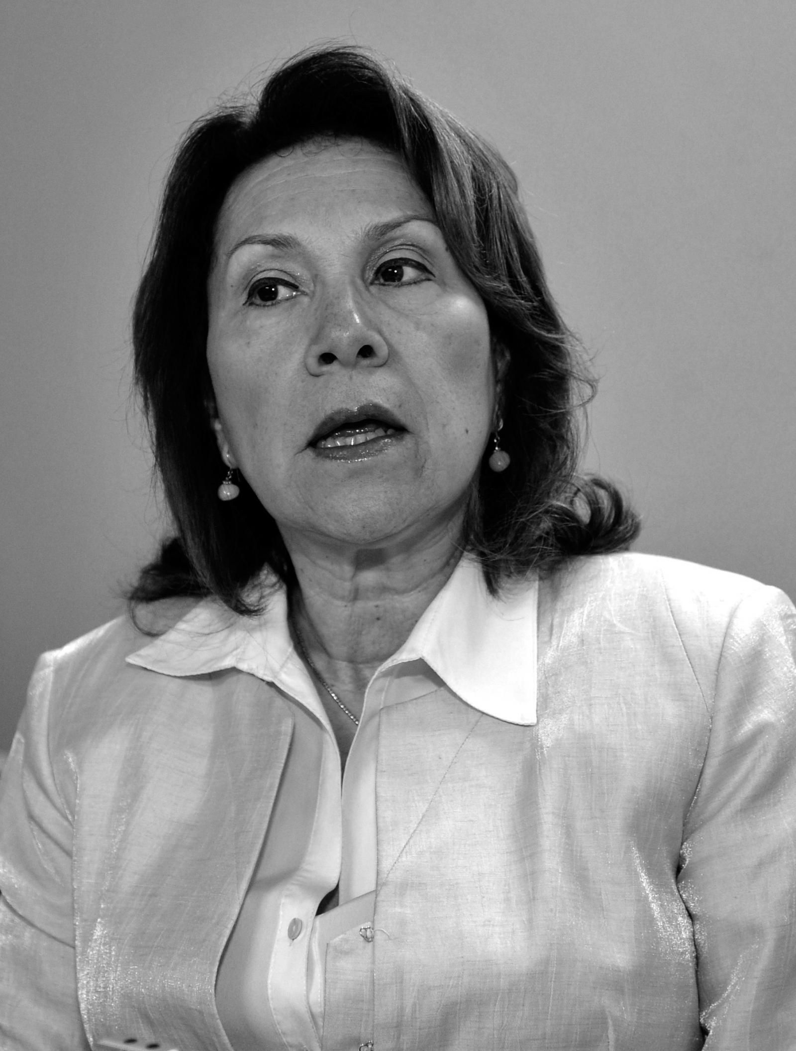 Flora Rojas - Empresas y Negocios - ABC Color