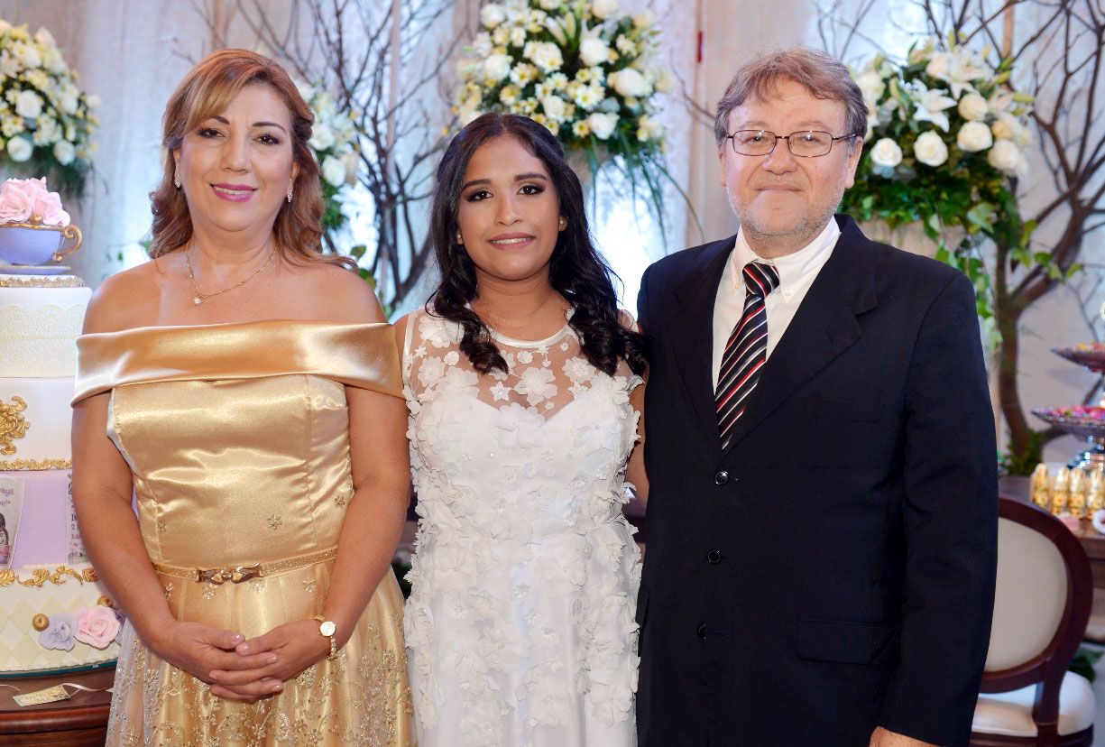 Patricia Elizabeth Cantero Gibbons - Sociales - ABC Color