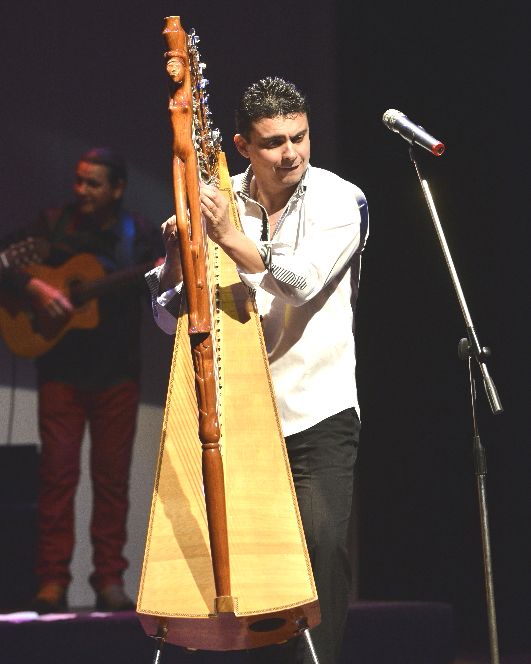 Homenaje a Marcelo Rojas - Weekend - ABC Color