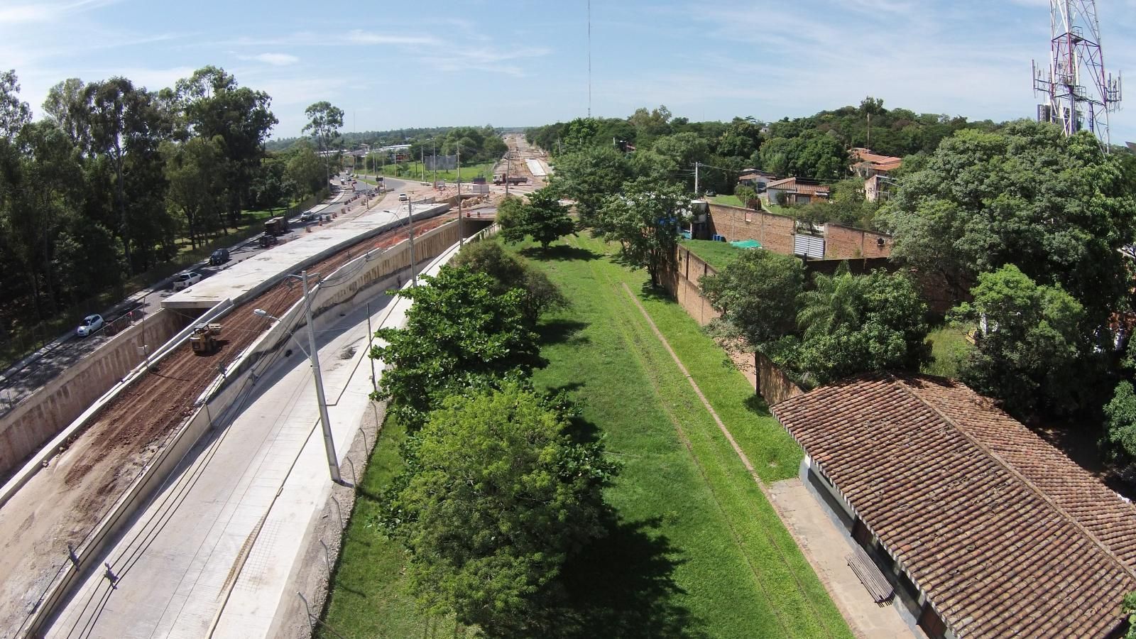 Construcciones sobre la franja de dominio del ferrocarril - Galerías de ...