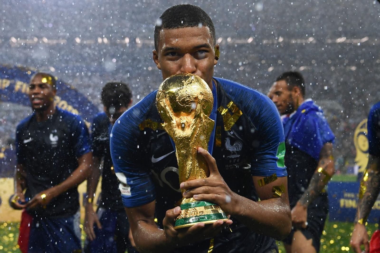 El mejor jugador francés - Fútbol - ABC Color