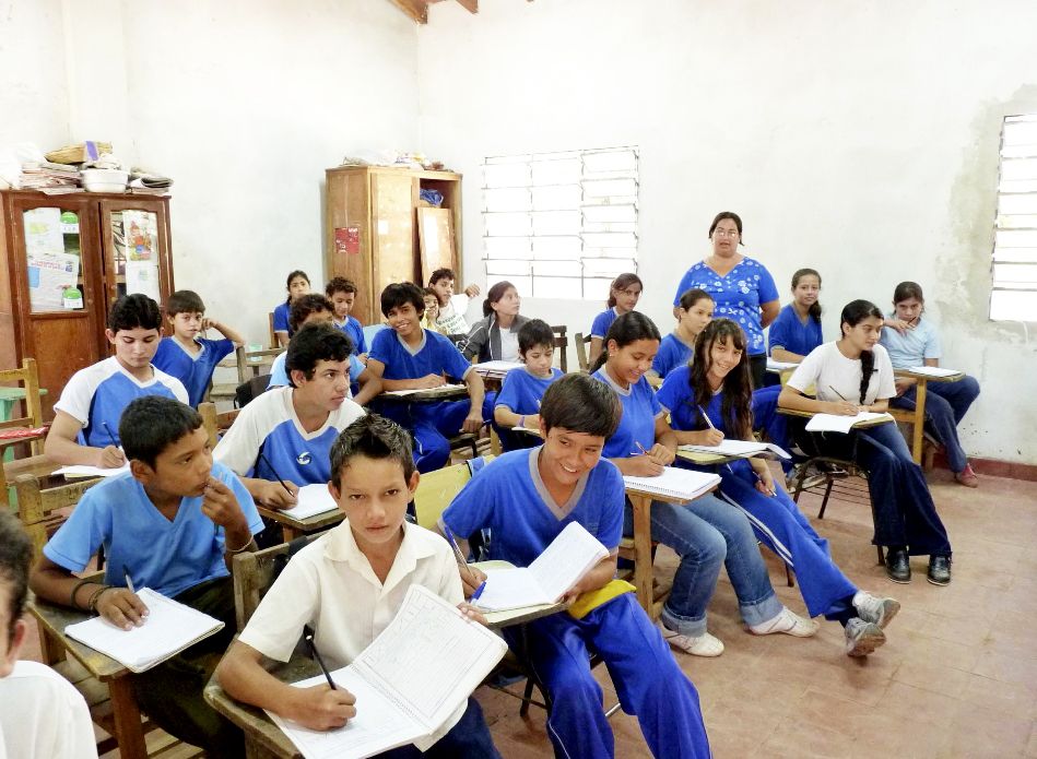 Se unen para disminuir la deserción escolar - Locales - ABC Color