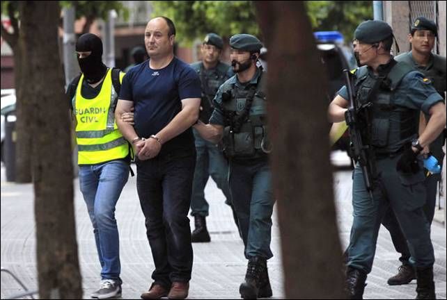 Cinco años después de su último atentado, ETA quiere ser un actor ...