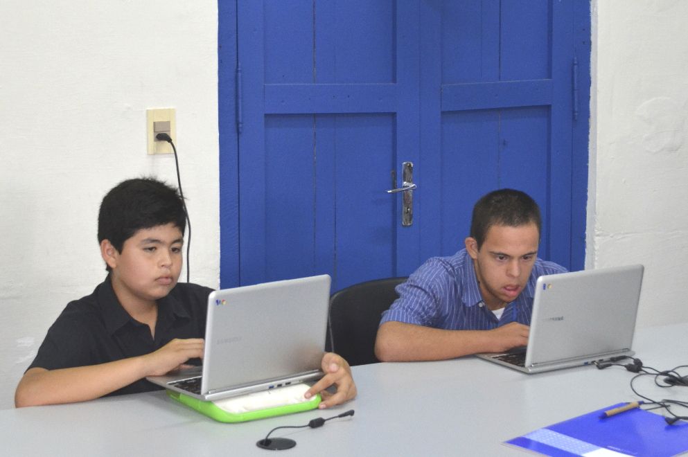 Alumnos de “Una computadora por niño” se destacan en programación ...