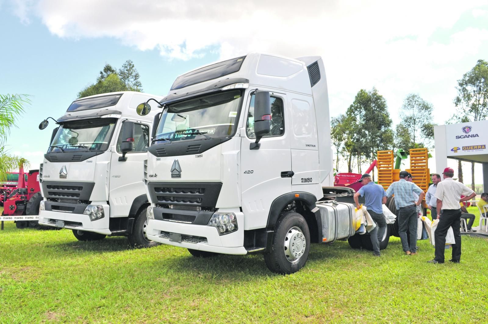 Camiones en Agro Show - ABC Rural - ABC Color