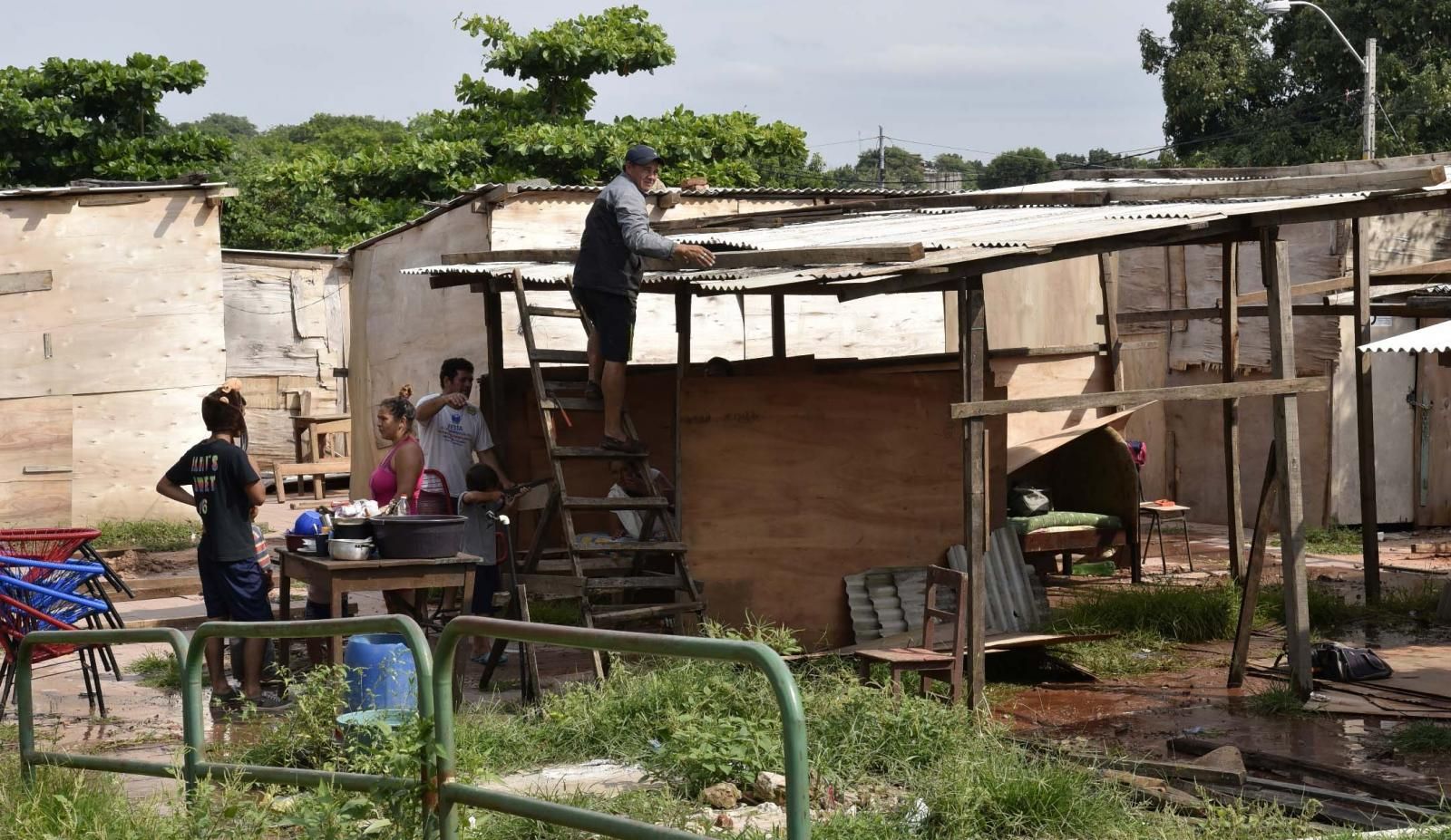 Existen en total 405 asentamientos urbanos - Nacionales - ABC Color