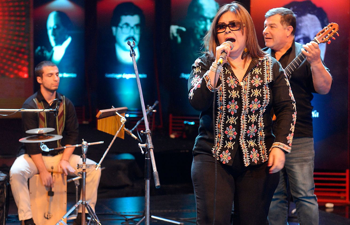 Lizza Bogado y sus temas - Artes y Espectáculos - ABC Color
