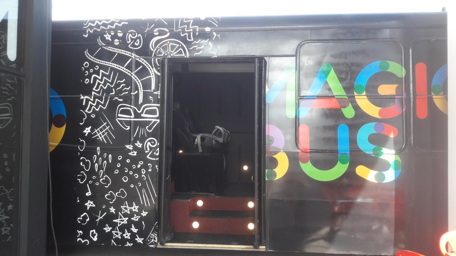 El bus “mágico” en la Expo - Nacionales - ABC Color