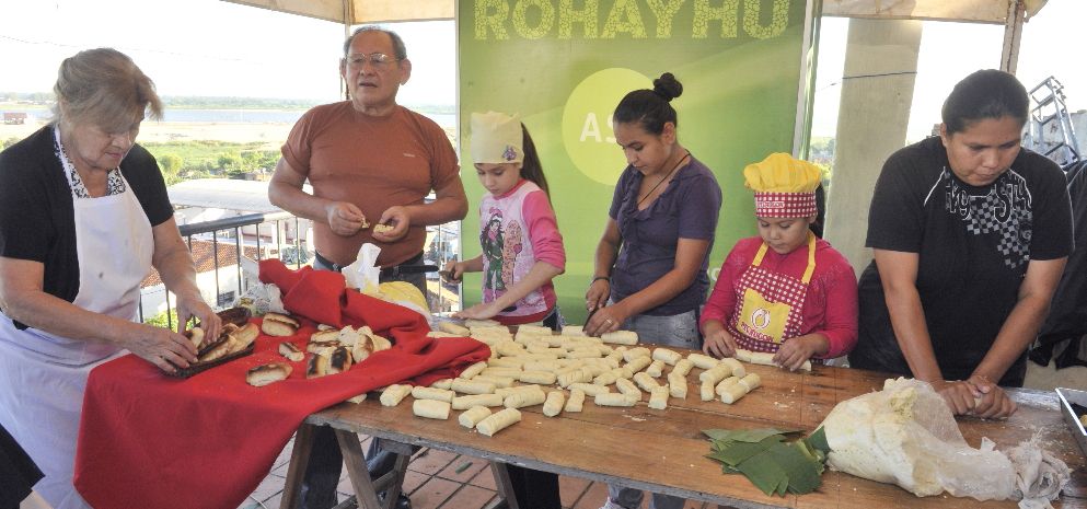 El Chipa apo y el tatakua caldera, en Punta Karapã - Locales - ABC Color