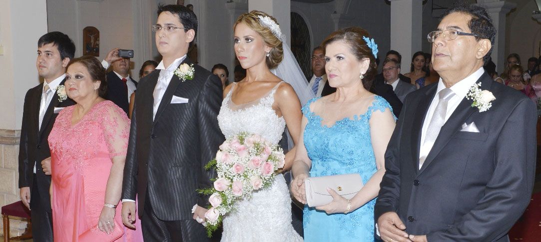 Leyla Centurión y René Genes - Sociales - ABC Color