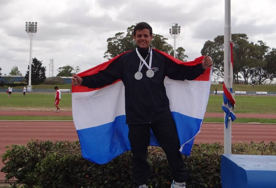 Alejandro Medina bate 3 veces su récord - Polideportivo - ABC Color