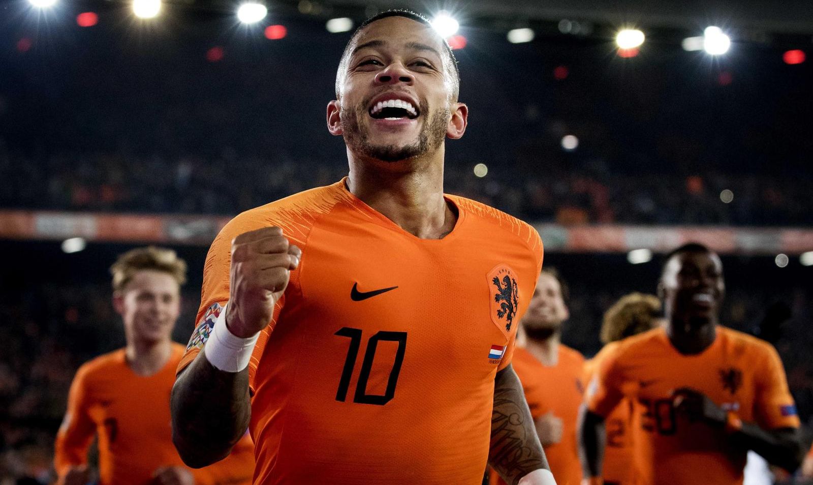 Holanda da la sorpresa - Fútbol - ABC Color