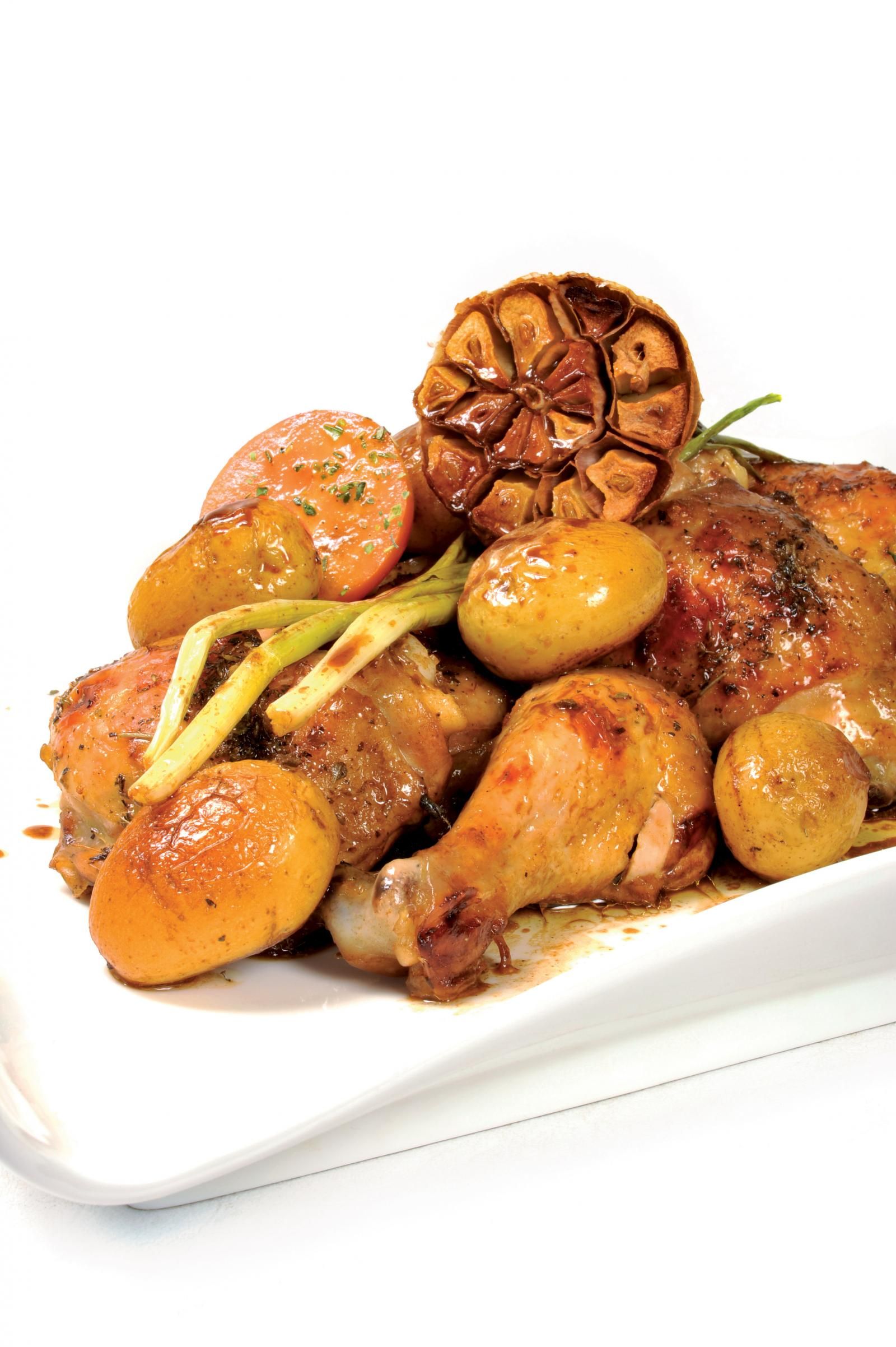 Pollo braseado con miel, vino blanco y hierbas - Gastronomia - ABC Color