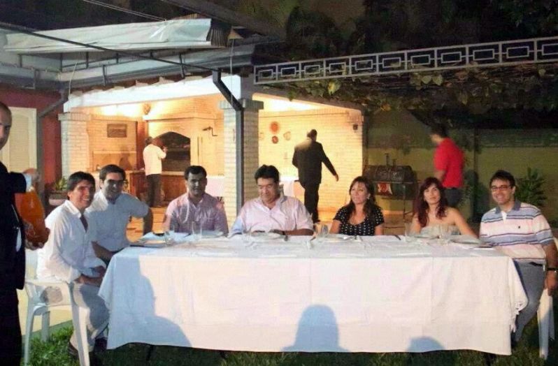 Dura puja entre colorados por jefaturas de la EBY - Política - ABC Color