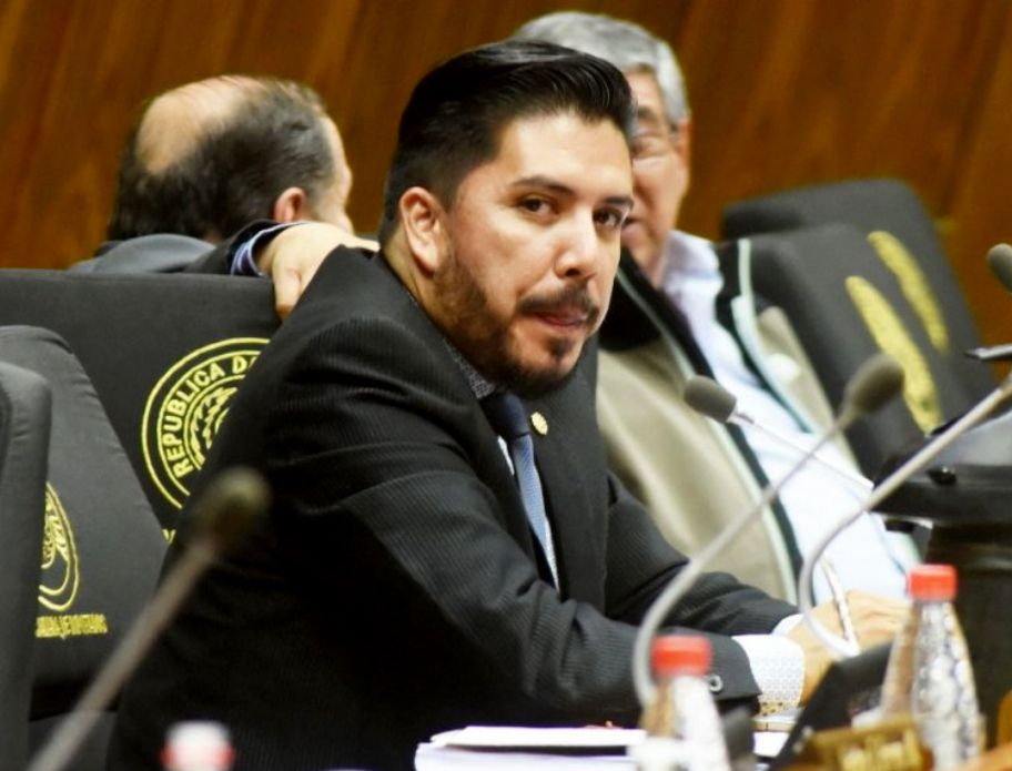Blindan al liberal Carlos Portillo - Política - ABC Color