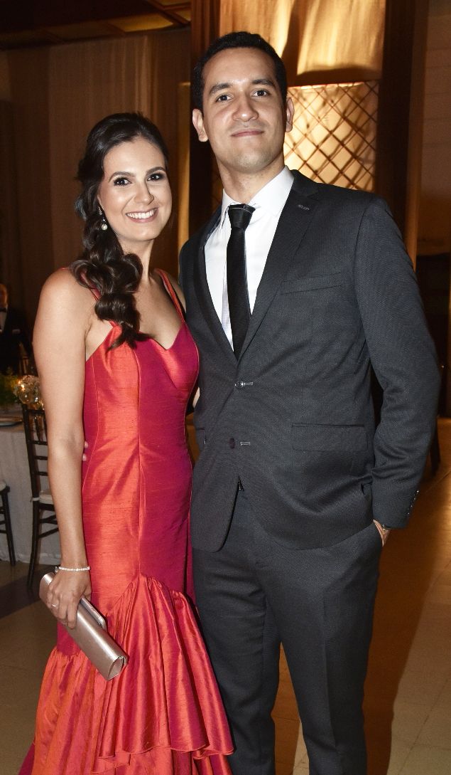 Estefanía Gauto Mariotti y Hugo Macchi Cattoni - Sociales - ABC Color