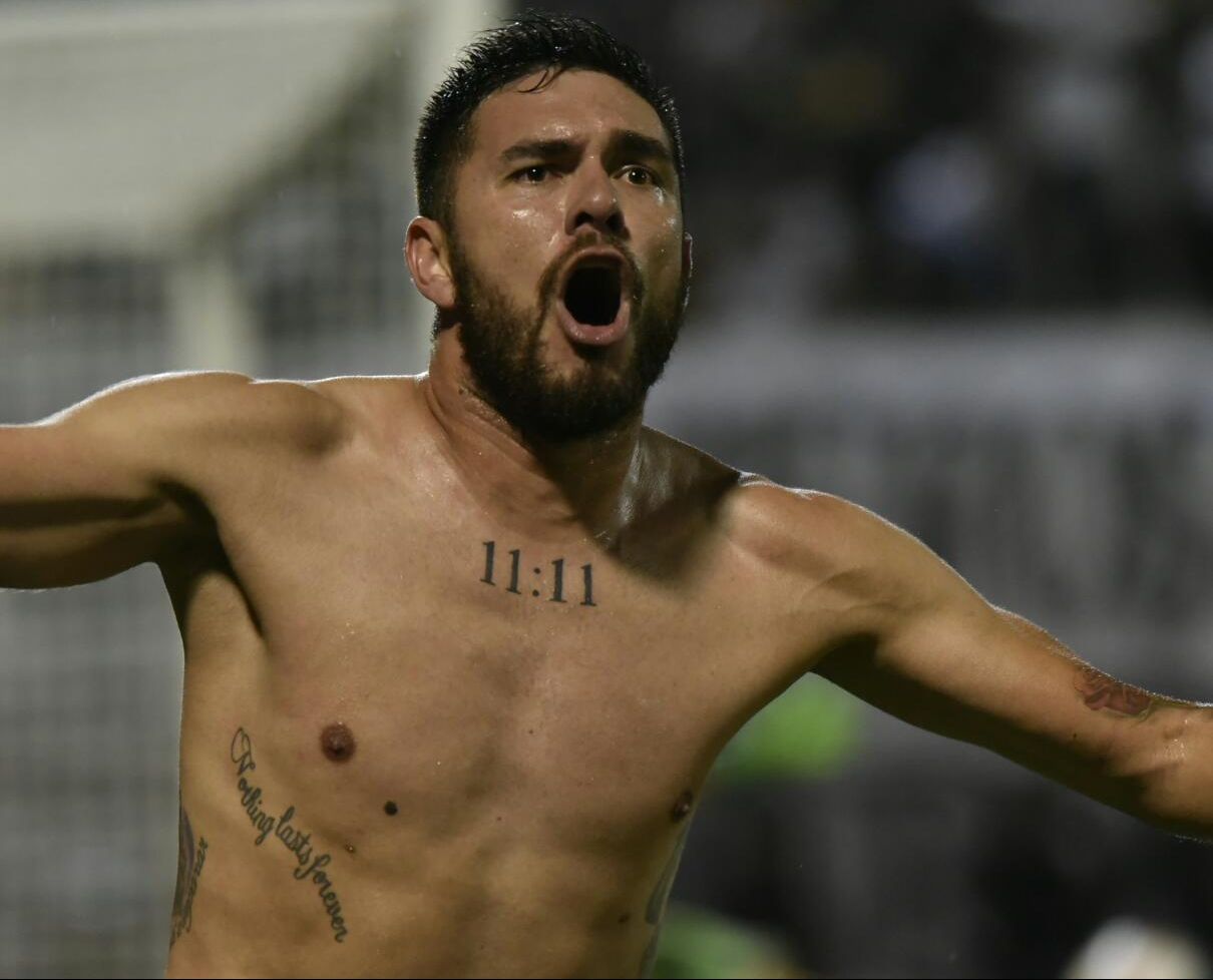 Jorge Ortega, el delantero del amor - Fútbol - ABC Color