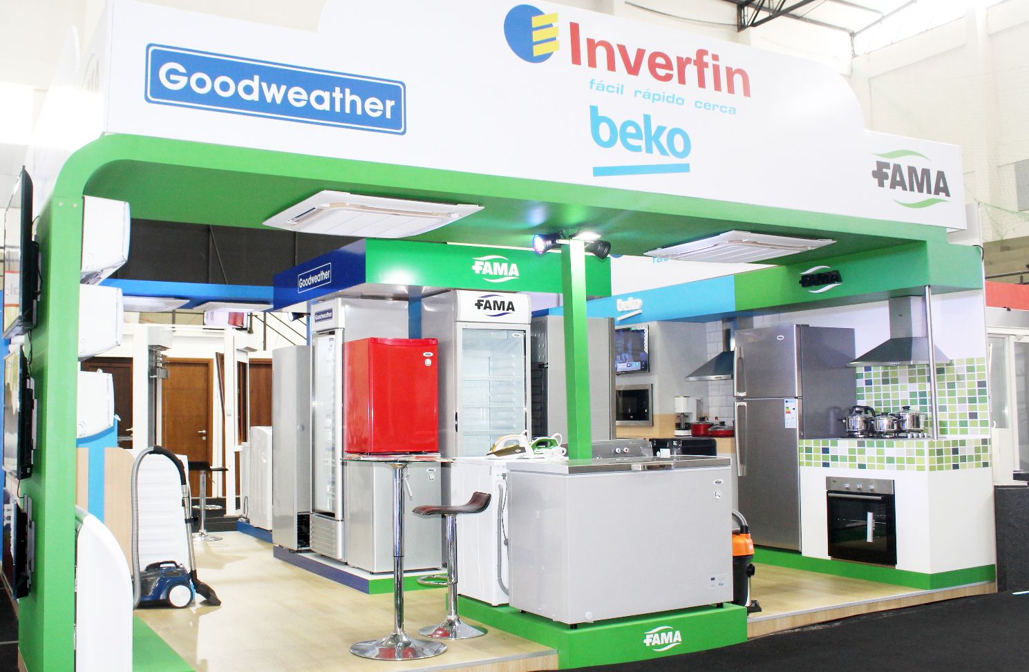 Inverfin estuvo en Constructecnia - Economía - ABC Color