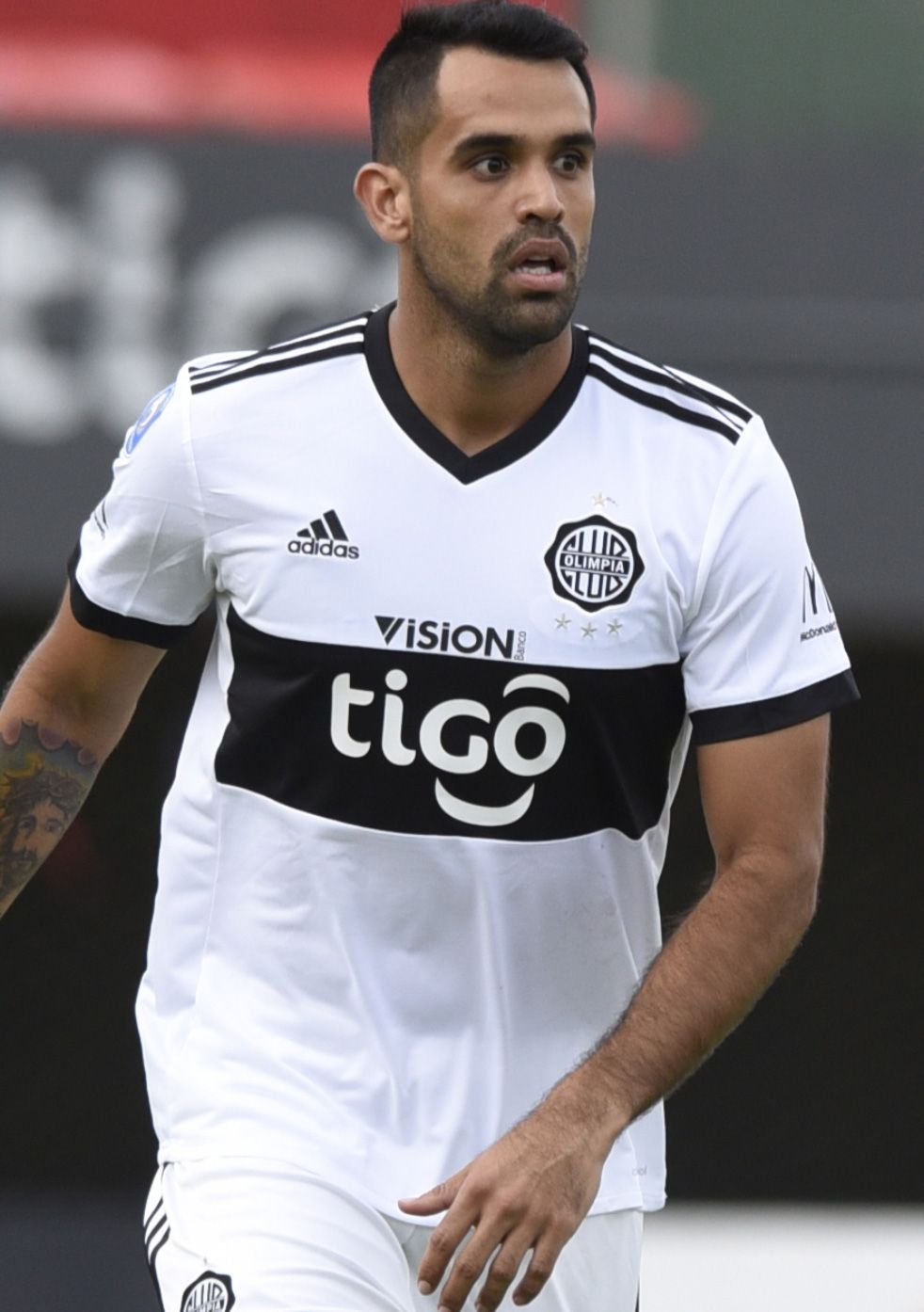 Racing, a la carga por Carlos Rolón - Deportes - ABC Color