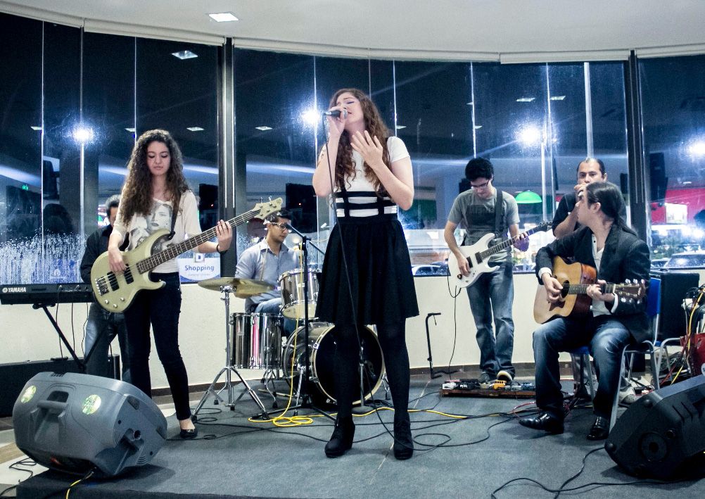 Talento musical se combina en un material discográfico - Centinela ...