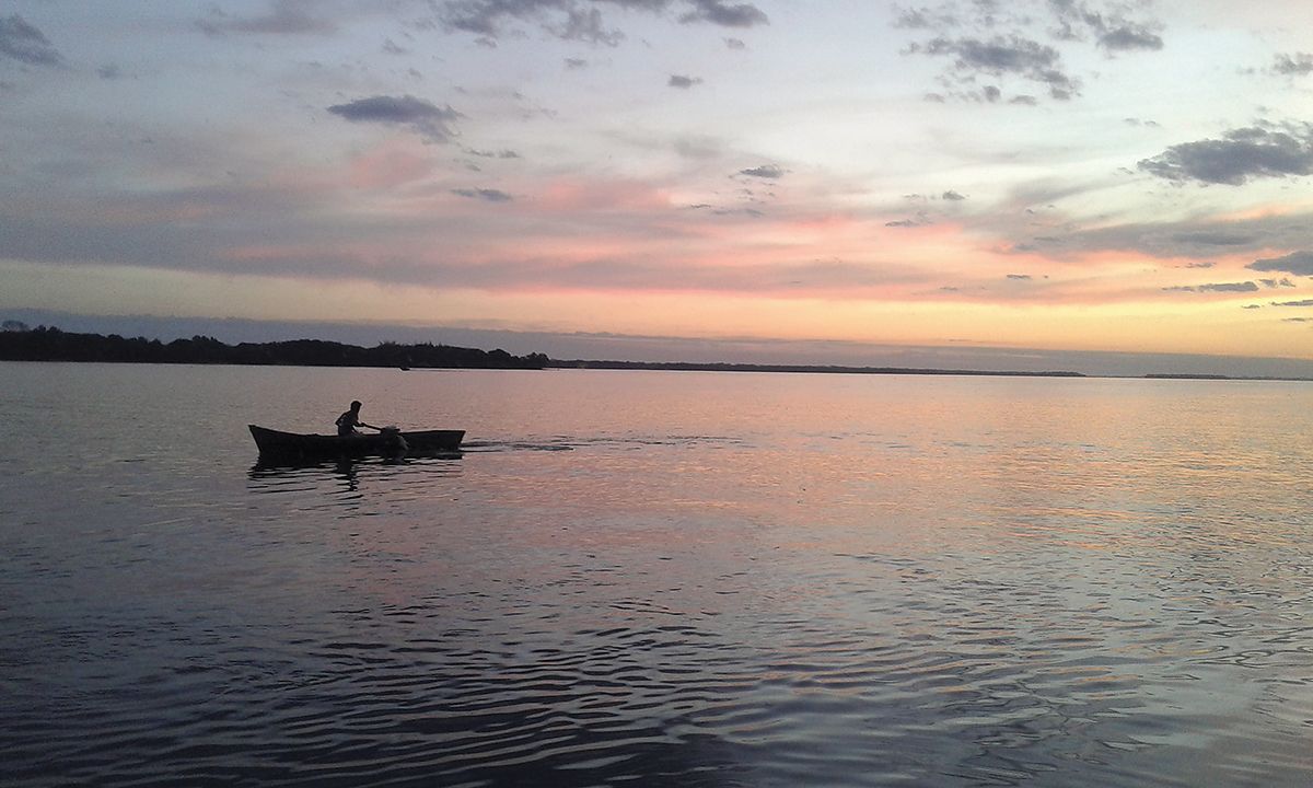 Playa, pesca y curiosidades - ABC Revista - ABC Color