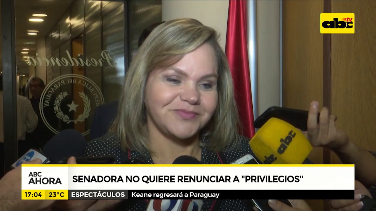 Senadora no quiere renunciar a privilegios - ABC Noticias - ABC Color