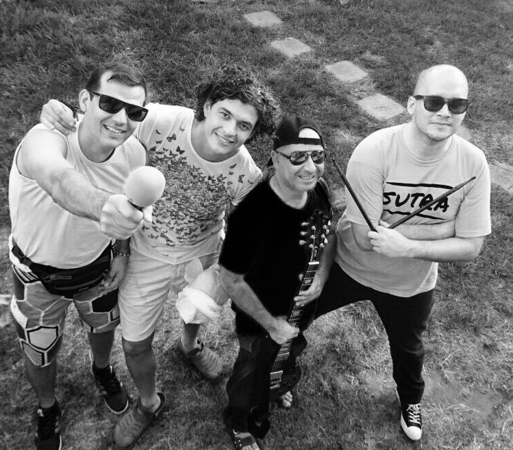 Música retro en el 904 - Música - ABC Color