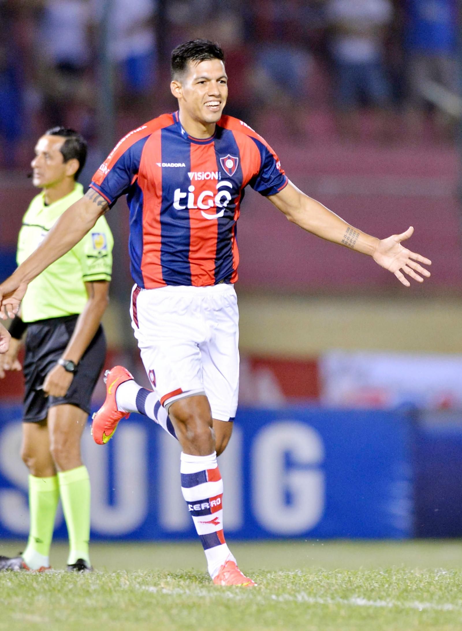 Cerro va por el primer golpe - Deportes - ABC Color