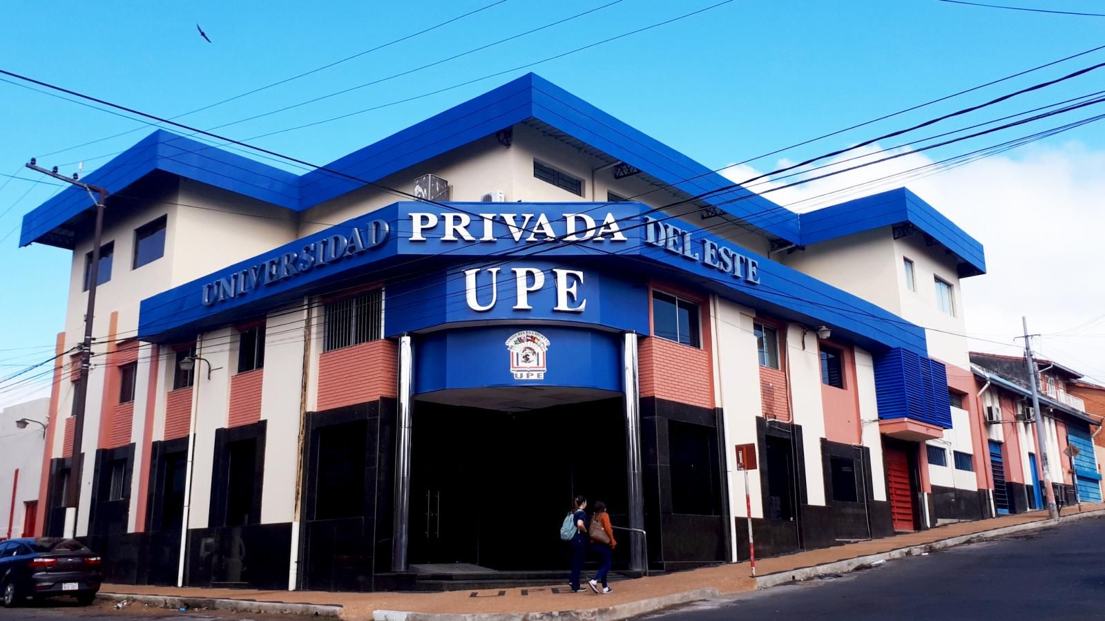 UPE recibió a pares evaluadores - Opciones educativas - ABC Color