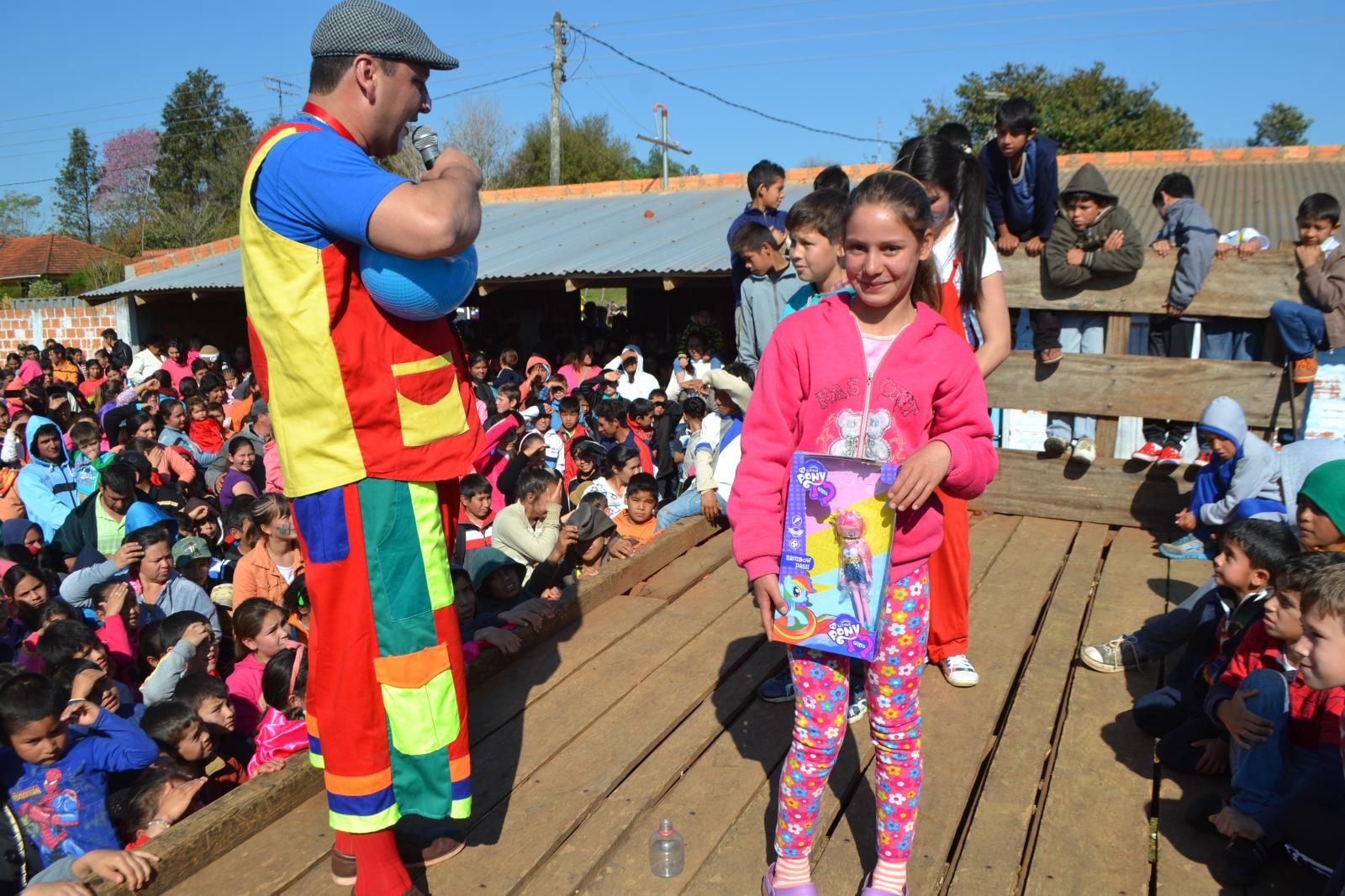 Festejo anticipado del Día del Niño en Paso Yobái - Nacionales - ABC Color