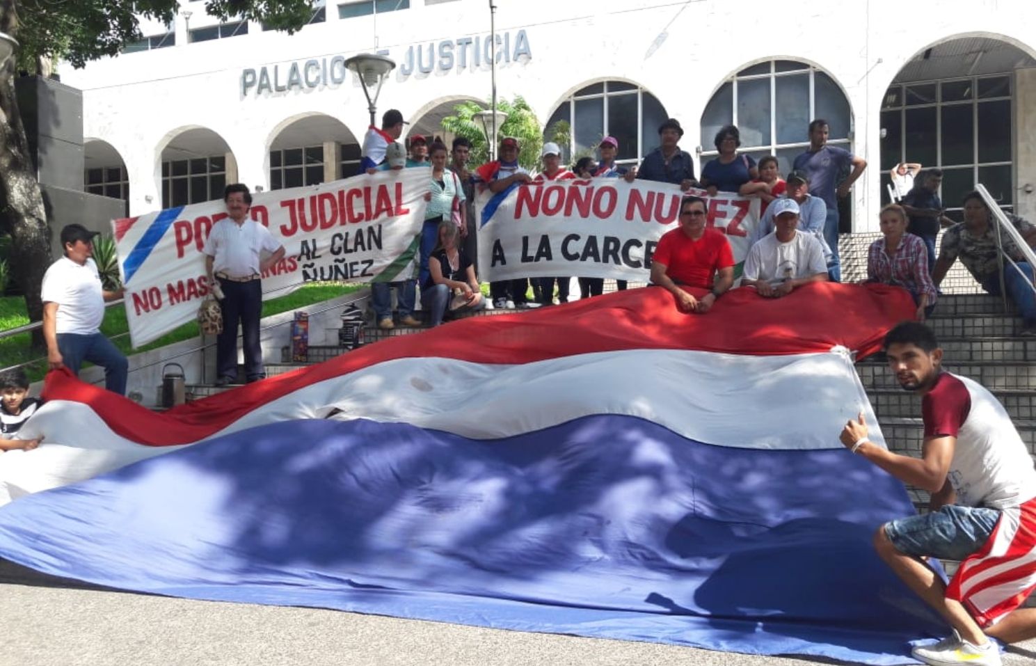 Exigen destrabar proceso por desvío millonario en Presidente Hayes - Judiciales y Policiales ...