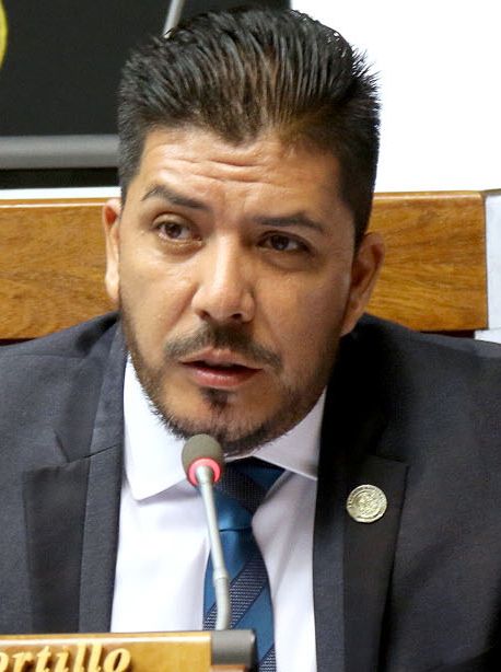 Discuten salvataje para Carlos Portillo - Política - ABC Color