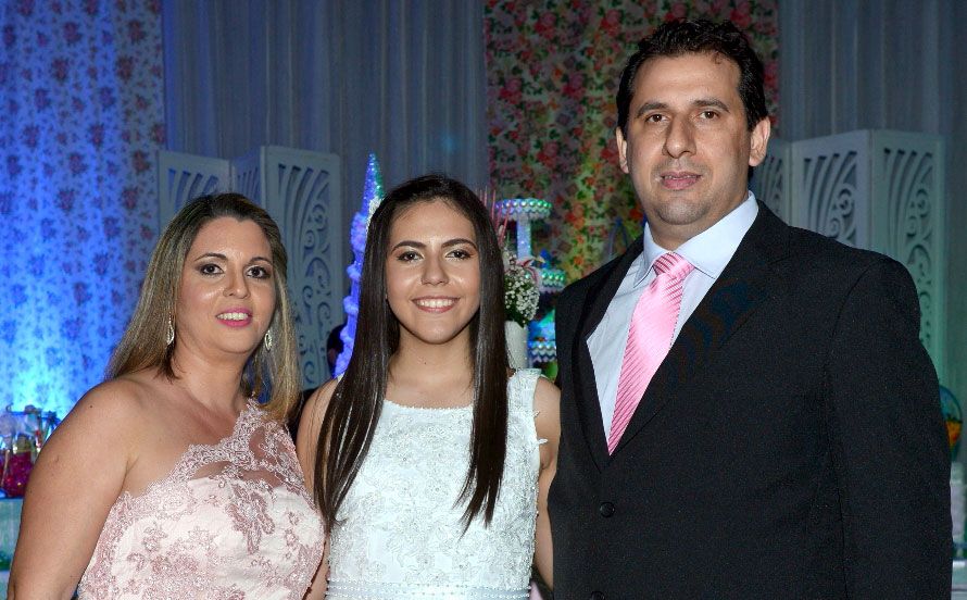 Daniela Aceval Galeano - Sociales - ABC Color