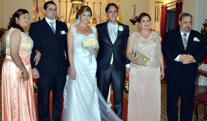 Karen Vidal y Justo Colmán - Sociales - ABC Color