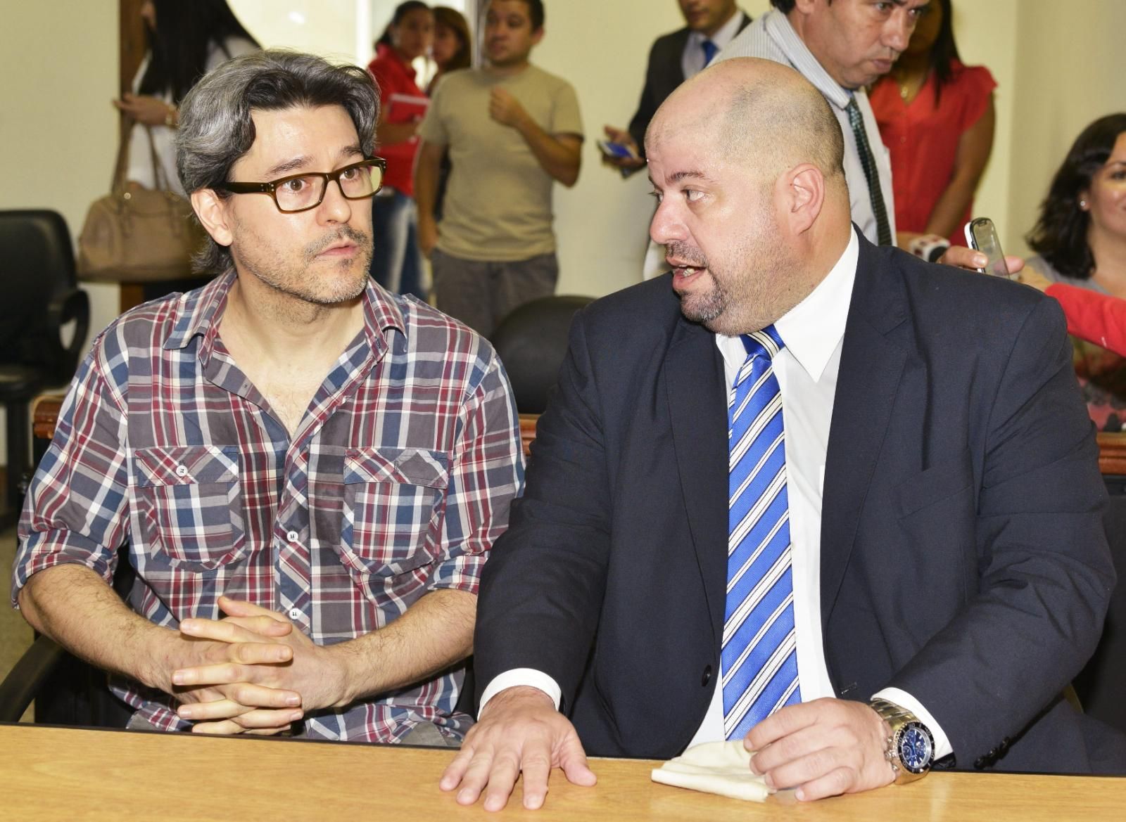 Corte traba juicio a Camilo - Política - ABC Color